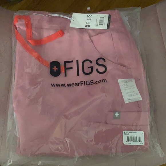 Figs | Other | Figs Chalk Pink Sold Out Scrubs Nwt Size L | Poshmark